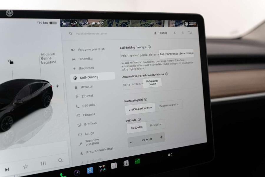 Melns Tesla Model Y 2023 Viļņa, ar dzinēja tilpumu 0.00 L un nobraukumu 128 tūkst. km par 32900 €, foto 24 vietnē AUTOMOTO.COM.LV