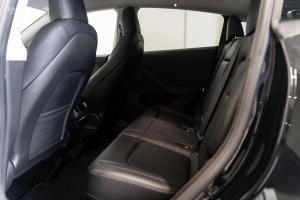 Melns Tesla Model Y 2023 Viļņa, ar dzinēja tilpumu 0.00 L un nobraukumu 104 tūkst. km par 33900 €, foto 13 vietnē AUTOMOTO.COM.LV