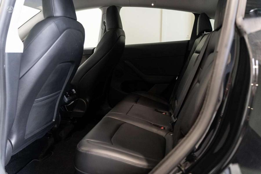 Melns Tesla Model Y 2023 Viļņa, ar dzinēja tilpumu 0.00 L un nobraukumu 104 tūkst. km par 33900 €, foto 13 vietnē AUTOMOTO.COM.LV