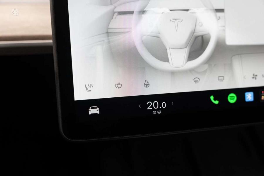 Melns Tesla Model Y 2023 Viļņa, ar dzinēja tilpumu 0.00 L un nobraukumu 104 tūkst. km par 33900 €, foto 20 vietnē AUTOMOTO.COM.LV