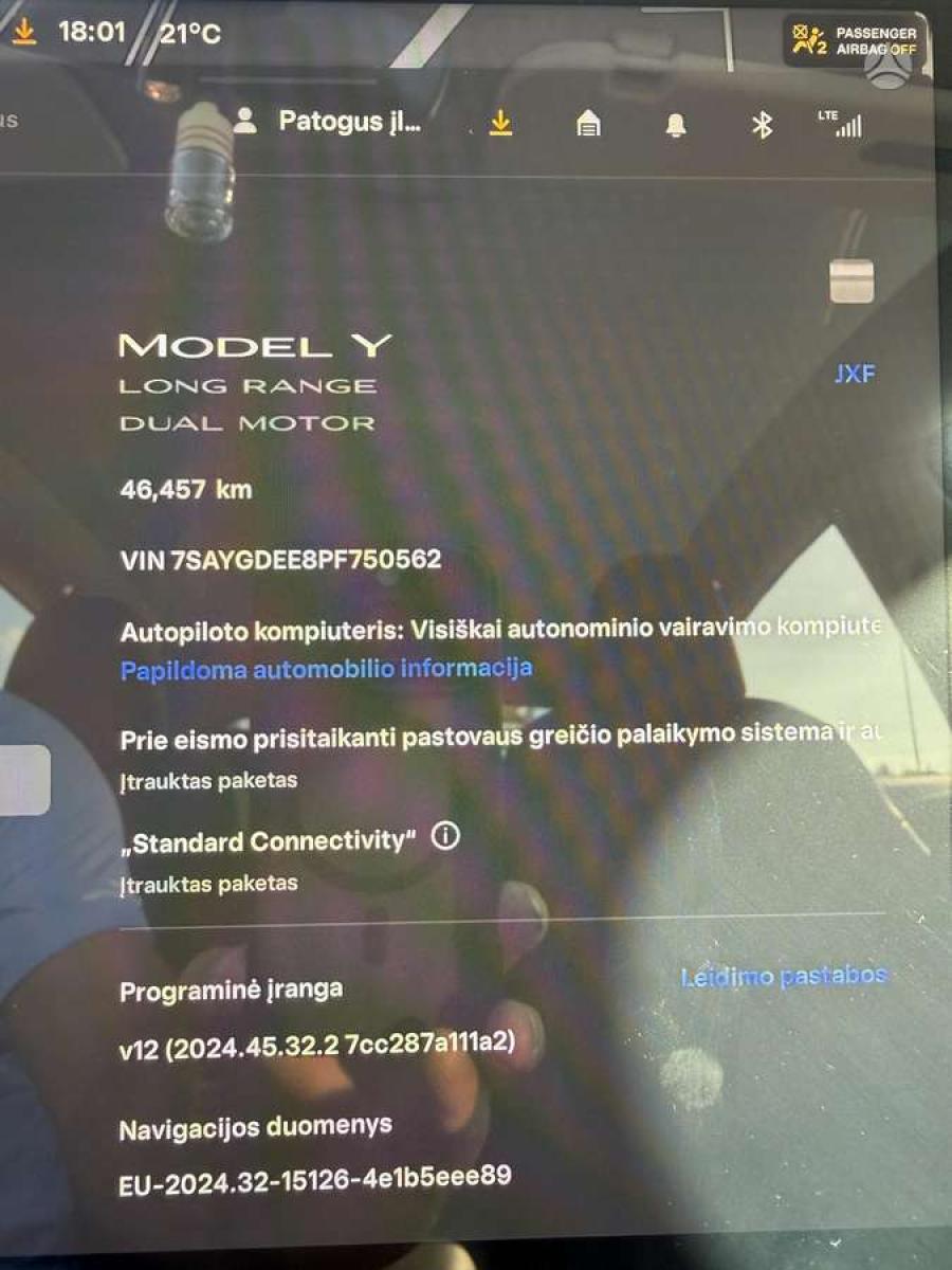 Melns Tesla Model Y 2023 Klaipėda, ar dzinēja tilpumu 0.00 L un nobraukumu 47 tūkst. km par 29500 €, foto 15 vietnē AUTOMOTO.COM.LV