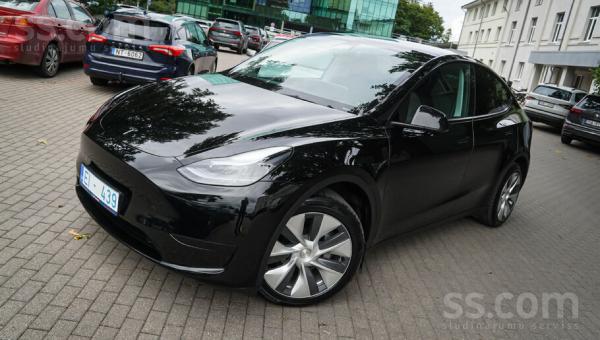 Melns Tesla Model Y 2023 Rīga, ar dzinēja tilpumu 0.00 L un nobraukumu 87 tūkst. km par 31950 €, foto 3 vietnē AUTOMOTO.COM.LV
