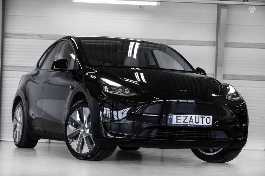 Черный Тесла Модель Y 2023 в Тукумс, объемом двигателя 0.00 л и пробегом 69 тыс. км за 36990 €, фото 3 на AUTOMOTO.COM.LV