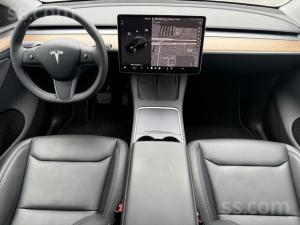 Black Tesla Model Y 2023 in Riga, with an engine capacity of 0.00 L and mileage of 66 thousand km for 36500 €, photo 9 on AUTOMOTO.COM.LV