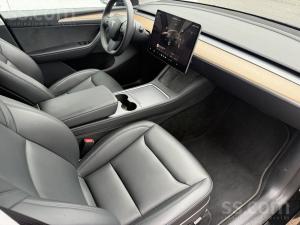 Black Tesla Model Y 2023 in Riga, with an engine capacity of 0.00 L and mileage of 66 thousand km for 36500 €, photo 12 on AUTOMOTO.COM.LV