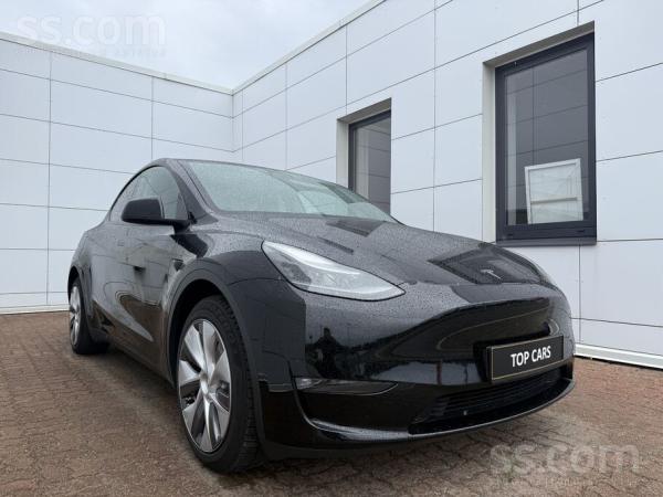 Melns Tesla Model Y 2023 Rīga, ar dzinēja tilpumu 0.00 L un nobraukumu 54 tūkst. km par 38500 €, foto 3 vietnē AUTOMOTO.COM.LV