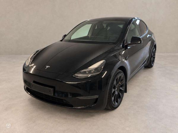Melns Tesla Model Y 2023 Tukums, ar dzinēja tilpumu 0.00 L un nobraukumu 94 tūkst. km par 36880 €, foto 1 vietnē AUTOMOTO.COM.LV