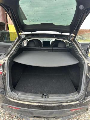 Melns Tesla Model Y 2023 Klaipėda, ar dzinēja tilpumu 0.00 L un nobraukumu 32 tūkst. km par 14900 €, foto 9 vietnē AUTOMOTO.COM.LV