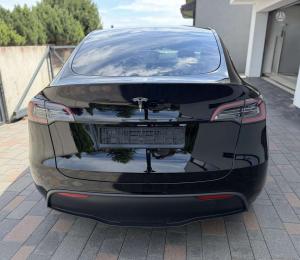 Melns Tesla Model Y 2024 Kauņa, ar dzinēja tilpumu 0.00 L un nobraukumu 16 tūkst. km par 37250 €, foto 9 vietnē AUTOMOTO.COM.LV