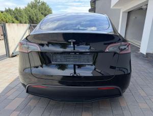 Melns Tesla Model Y 2024 Kauņa, ar dzinēja tilpumu 0.00 L un nobraukumu 16 tūkst. km par 37250 €, foto 10 vietnē AUTOMOTO.COM.LV