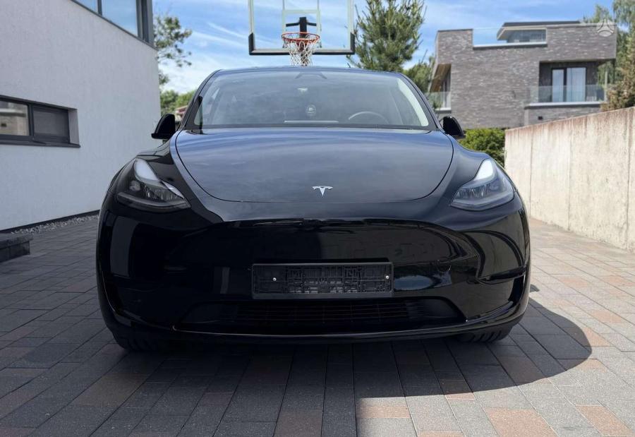 Melns Tesla Model Y 2024 Kauņa, ar dzinēja tilpumu 0.00 L un nobraukumu 16 tūkst. km par 37250 €, foto 14 vietnē AUTOMOTO.COM.LV