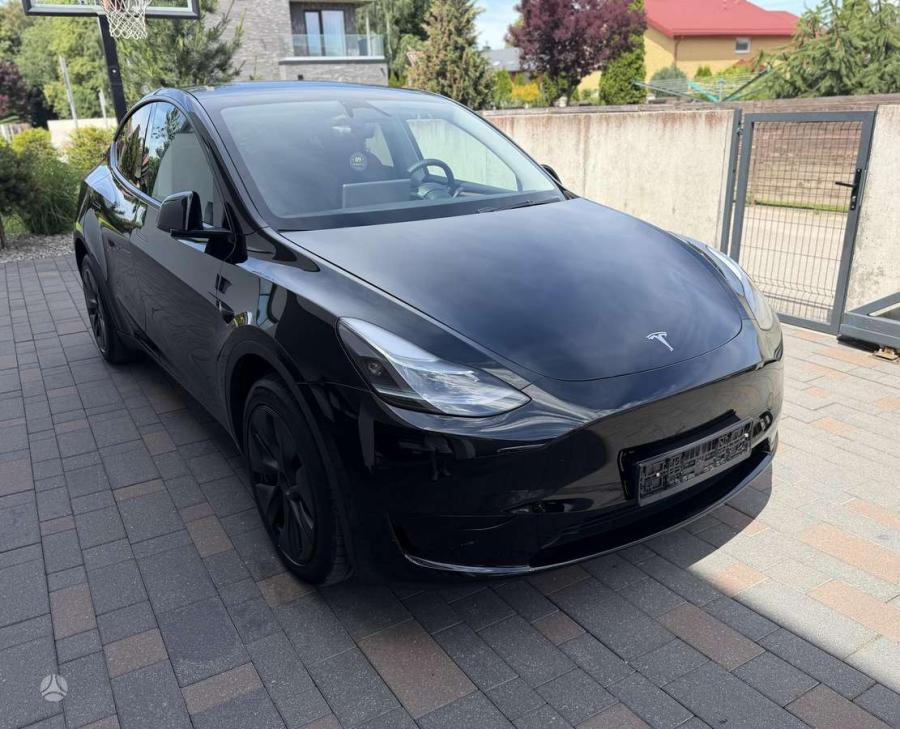 Melns Tesla Model Y 2024 Kauņa, ar dzinēja tilpumu 0.00 L un nobraukumu 16 tūkst. km par 37250 €, foto 15 vietnē AUTOMOTO.COM.LV