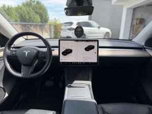 Melns Tesla Model Y 2024 Kauņa, ar dzinēja tilpumu 0.00 L un nobraukumu 16 tūkst. km par 37250 €, foto 19 vietnē AUTOMOTO.COM.LV