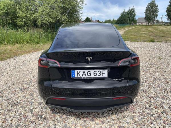 Melns Tesla Model Y 2024 Viļņa, ar dzinēja tilpumu 0.00 L un nobraukumu 195 tūkst. km par 25900 €, foto 5 vietnē AUTOMOTO.COM.LV