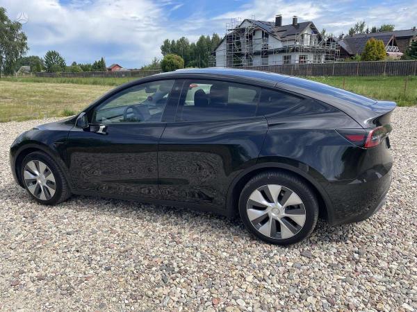 Melns Tesla Model Y 2024 Viļņa, ar dzinēja tilpumu 0.00 L un nobraukumu 195 tūkst. km par 25900 €, foto 8 vietnē AUTOMOTO.COM.LV