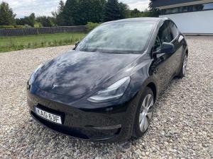 Black Tesla Model Y 2024 in Vilnius, with an engine capacity of 0.00 L and mileage of 195 thousand km for 25900 €, photo 13 on AUTOMOTO.COM.LV