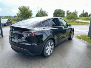 Melns Tesla Model Y 2024 Viļņa, ar dzinēja tilpumu 0.00 L un nobraukumu 57 tūkst. km par 35850 €, foto 5 vietnē AUTOMOTO.COM.LV