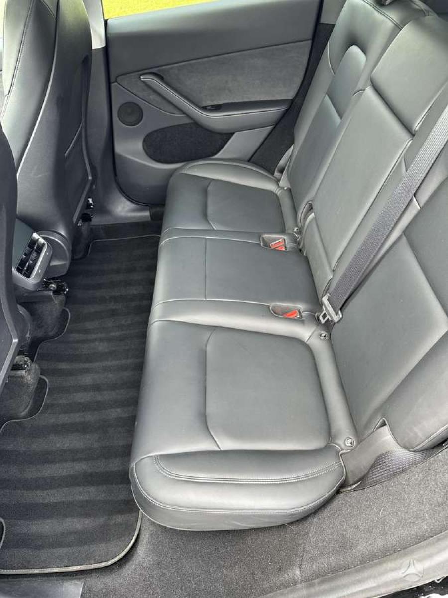 Melns Tesla Model Y 2024 Viļņa, ar dzinēja tilpumu 0.00 L un nobraukumu 57 tūkst. km par 35850 €, foto 12 vietnē AUTOMOTO.COM.LV