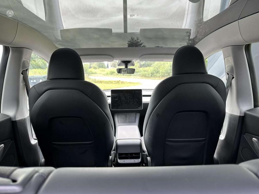 Melns Tesla Model Y 2024 Viļņa, ar dzinēja tilpumu 0.00 L un nobraukumu 57 tūkst. km par 35850 €, foto 15 vietnē AUTOMOTO.COM.LV