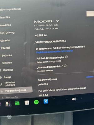 Melns Tesla Model Y 2024 Kauņa, ar dzinēja tilpumu 0.00 L un nobraukumu 42 tūkst. km par 35000 €, foto 10 vietnē AUTOMOTO.COM.LV