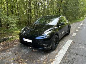 Черный Тесла Модель Y 2024 в Вильнюс, объемом двигателя 0.00 л и пробегом 49 тыс. км за 39800 €, фото 5 на AUTOMOTO.COM.LV
