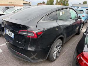 Black Tesla Model Y 2024 in Prienai, with an engine capacity of 0.00 L and mileage of 115 thousand km for 17900 €, photo 5 on AUTOMOTO.COM.LV