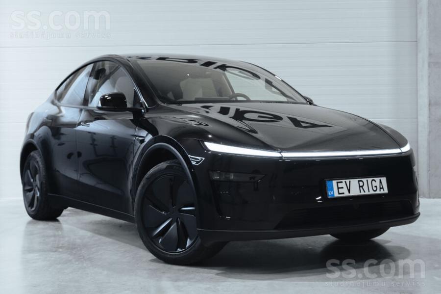 Melns Tesla Model Y 2025 Rīga, ar dzinēja tilpumu 0.00 L un nobraukumu 115 tūkst. km par 60490 €, foto 1 vietnē AUTOMOTO.COM.LV