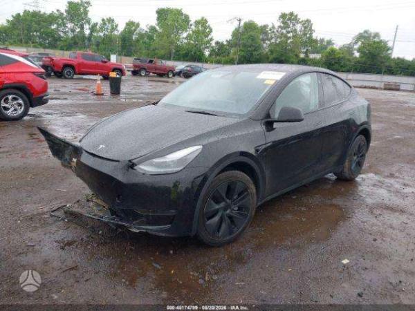 Black Tesla Model Y 2025 in Vilnius, with an engine capacity of 0.00 L and mileage of 108 thousand km for 17900 €, photo 1 on AUTOMOTO.COM.LV