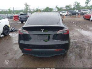 Melns Tesla Model Y 2025 Viļņa, ar dzinēja tilpumu 0.00 L un nobraukumu 108 tūkst. km par 17900 €, foto 8 vietnē AUTOMOTO.COM.LV