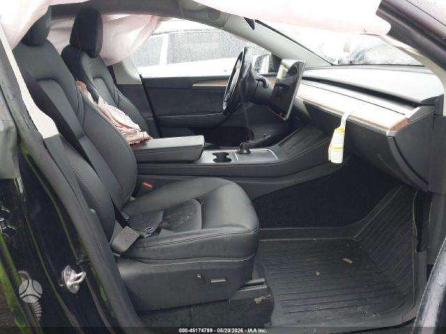 Melns Tesla Model Y 2025 Viļņa, ar dzinēja tilpumu 0.00 L un nobraukumu 108 tūkst. km par 17900 €, foto 11 vietnē AUTOMOTO.COM.LV