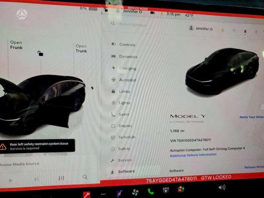 Black Tesla Model Y 2026 in Vilnius, with an engine capacity of 0.00 L and mileage of 2 thousand km for 29900 €, photo 10 on AUTOMOTO.COM.LV