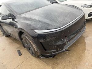 Black Tesla Model Y 2026 in Vilnius, with an engine capacity of 0.00 L and mileage of 2 thousand km for 29900 €, photo 16 on AUTOMOTO.COM.LV