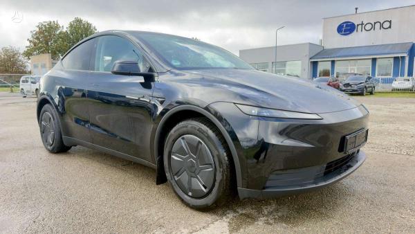 Melns Tesla Model Y 2026 Šauļi, ar dzinēja tilpumu 0.00 L un nobraukumu 21 tūkst. km par 27950 €, foto 4 vietnē AUTOMOTO.COM.LV