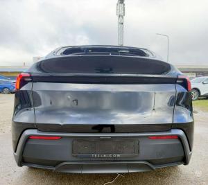 Black Tesla Model Y 2026 in Siauliai, with an engine capacity of 0.00 L and mileage of 21 thousand km for 27950 €, photo 6 on AUTOMOTO.COM.LV