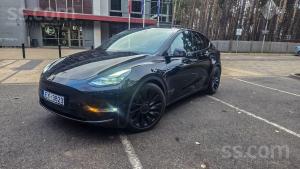Melns Tesla Model Y 2021 Rīga, ar dzinēja tilpumu 0.00 L un nobraukumu 67 tūkst. km par 32000 €, foto 3 vietnē AUTOMOTO.COM.LV