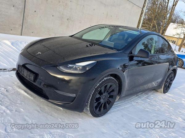 Melns Tesla Model Y 2021 Viljandi, ar dzinēja tilpumu 0.00 L un nobraukumu 87 tūkst. km par 32999 €, foto 7 vietnē AUTOMOTO.COM.LV