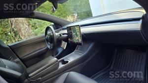 Melns Tesla Model Y 2021 Jūrmala, ar dzinēja tilpumu 0.00 L un nobraukumu 70 tūkst. km par 29500 €, foto 6 vietnē AUTOMOTO.COM.LV