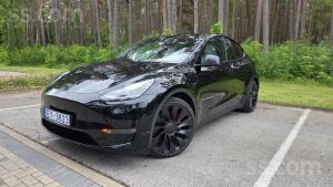 Melns Tesla Model Y 2021 Jūrmala, ar dzinēja tilpumu 0.00 L un nobraukumu 70 tūkst. km par 29500 €, foto 11 vietnē AUTOMOTO.COM.LV