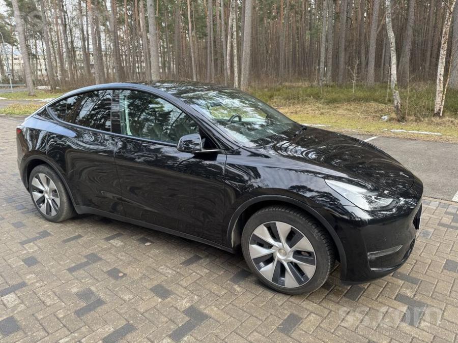 Melns Tesla Model Y 2021 Rīga, ar dzinēja tilpumu 0.00 L un nobraukumu 129 tūkst. km par 30900 €, foto 11 vietnē AUTOMOTO.COM.LV