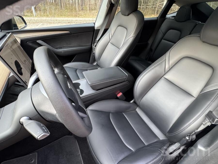Melns Tesla Model Y 2021 Rīga, ar dzinēja tilpumu 0.00 L un nobraukumu 129 tūkst. km par 30900 €, foto 12 vietnē AUTOMOTO.COM.LV