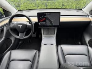 Melns Tesla Model Y 2021 Jūrmala, ar dzinēja tilpumu 0.00 L un nobraukumu 0 tūkst. km par 29950 €, foto 24 vietnē AUTOMOTO.COM.LV