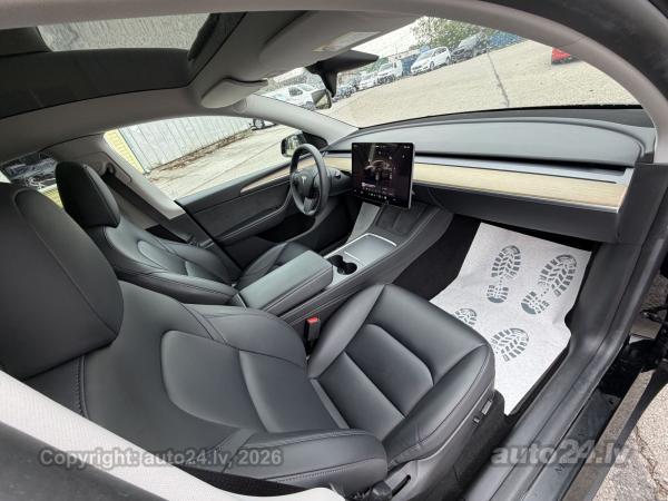 Melns Tesla Model Y 2022 Tartu, ar dzinēja tilpumu 0.00 L un nobraukumu 58 tūkst. km par 36899 €, foto 7 vietnē AUTOMOTO.COM.LV