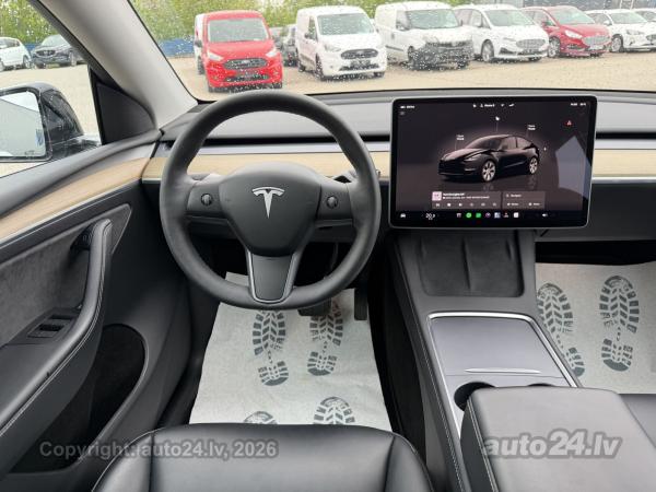 Melns Tesla Model Y 2022 Tartu, ar dzinēja tilpumu 0.00 L un nobraukumu 58 tūkst. km par 36899 €, foto 10 vietnē AUTOMOTO.COM.LV