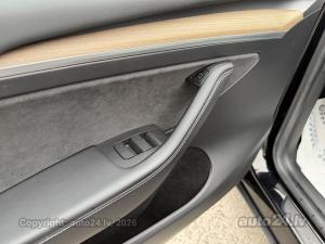 Melns Tesla Model Y 2022 Tartu, ar dzinēja tilpumu 0.00 L un nobraukumu 58 tūkst. km par 36899 €, foto 15 vietnē AUTOMOTO.COM.LV