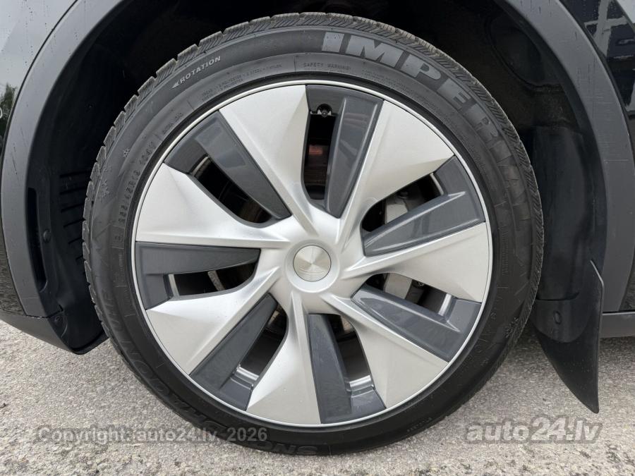 Melns Tesla Model Y 2022 Tartu, ar dzinēja tilpumu 0.00 L un nobraukumu 58 tūkst. km par 36899 €, foto 17 vietnē AUTOMOTO.COM.LV