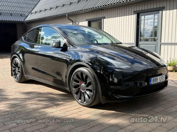 Melns Tesla Model Y 2022 Tallina, ar dzinēja tilpumu 0.00 L un nobraukumu 68 tūkst. km par 38500 €, foto  vietnē AUTOMOTO.COM.LV