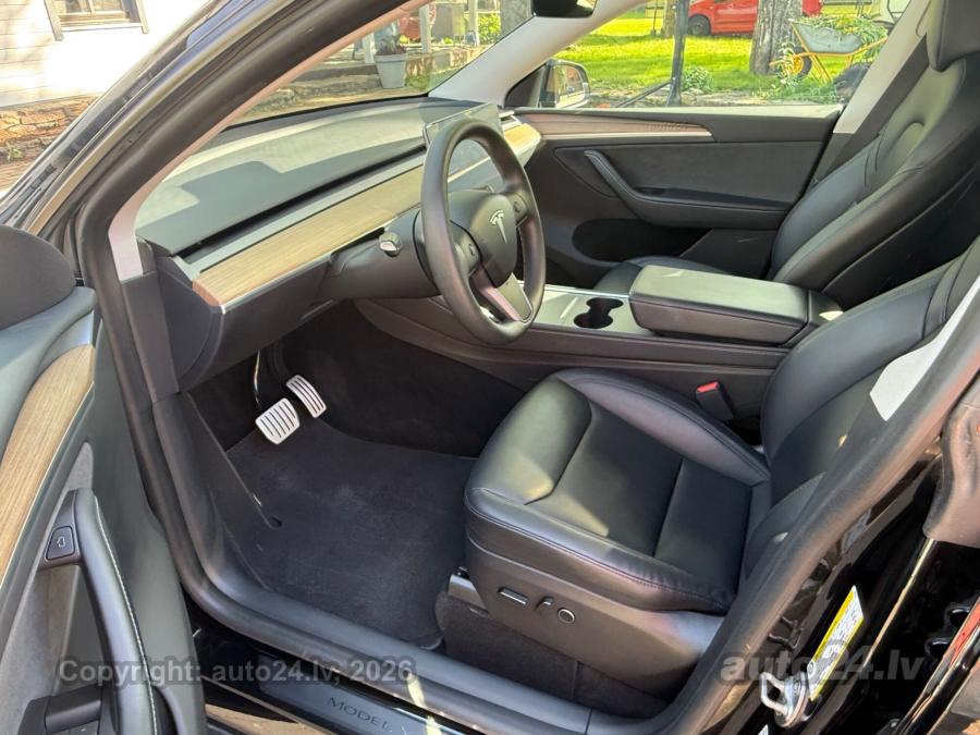 Melns Tesla Model Y 2022 Tallina, ar dzinēja tilpumu 0.00 L un nobraukumu 68 tūkst. km par 38500 €, foto 9 vietnē AUTOMOTO.COM.LV