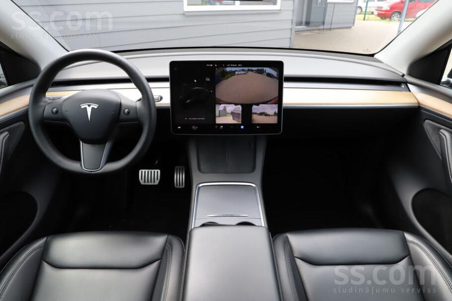Melns Tesla Model Y 2022 Tukums, ar dzinēja tilpumu 0.00 L un nobraukumu 136 tūkst. km par 33000 €, foto 8 vietnē AUTOMOTO.COM.LV