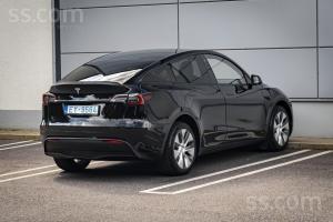 Melns Tesla Model Y 2022 Rīga, ar dzinēja tilpumu 0.00 L un nobraukumu 39 tūkst. km par 34990 €, foto 5 vietnē AUTOMOTO.COM.LV