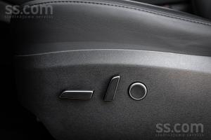 Melns Tesla Model Y 2022 Rīga, ar dzinēja tilpumu 0.00 L un nobraukumu 39 tūkst. km par 34990 €, foto 13 vietnē AUTOMOTO.COM.LV